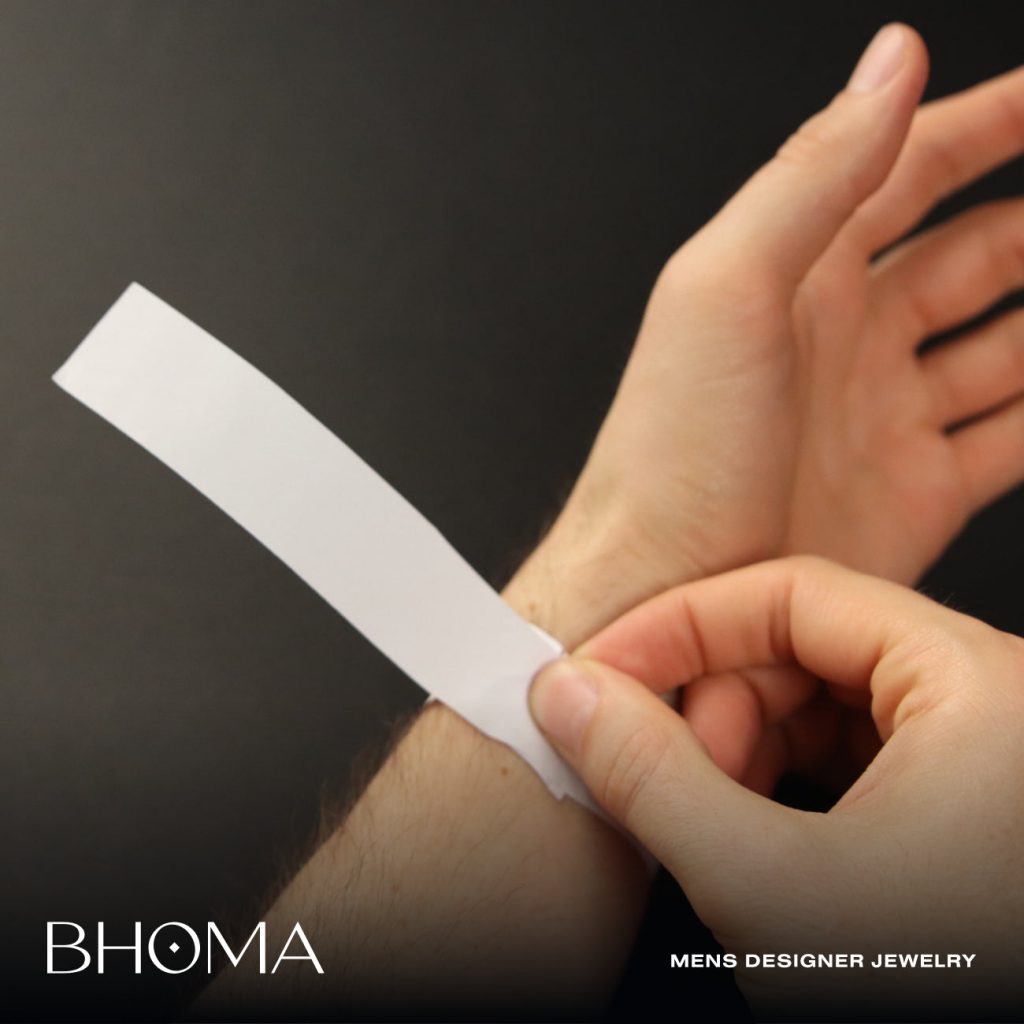 Bracelet Sizes: How To Measure Your Wrist (With Quick Video)